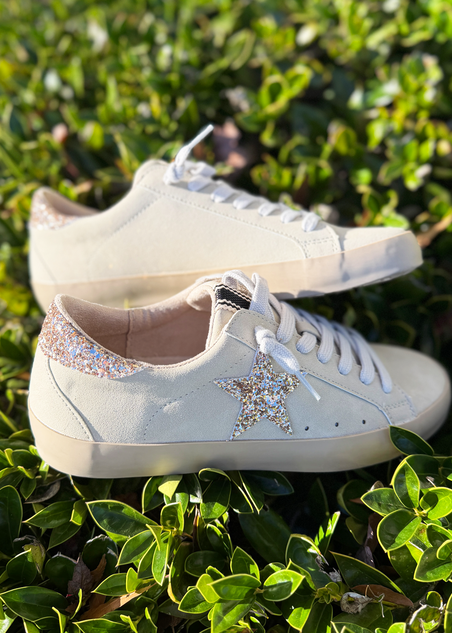 Paula Sand Suede Sneaker – Palmetto Twist